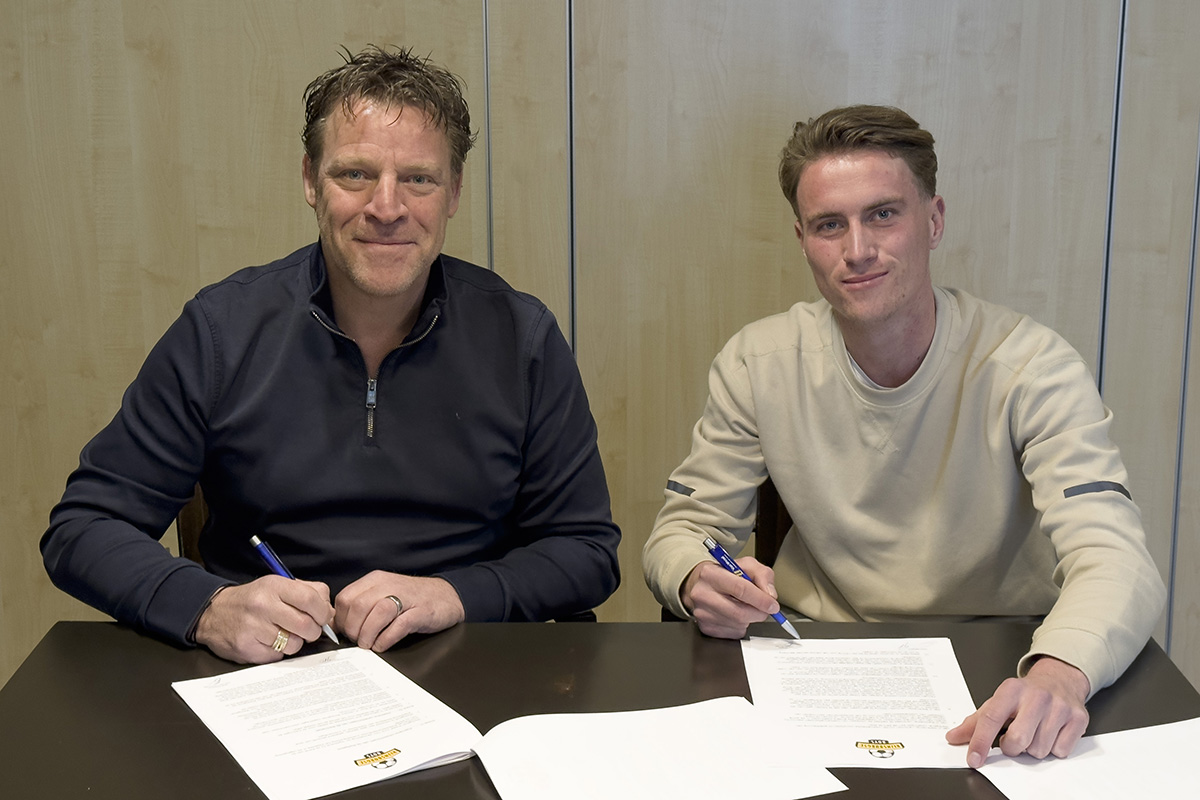 Eerste nieuwe aanwinst voor volgend seizoen: Steff van Rooijen ...